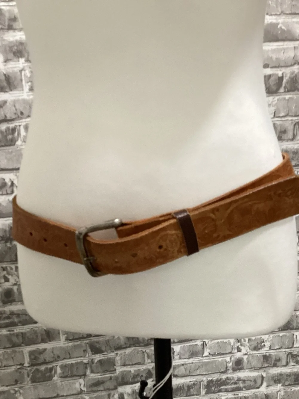 Accessories | Womens Tan Tooled Leather Belt With Floral And Woodland ...